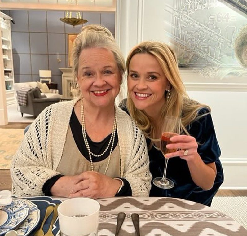 What Does 74 year old Mommy Reese Witherspoon Look Like Spoiler They