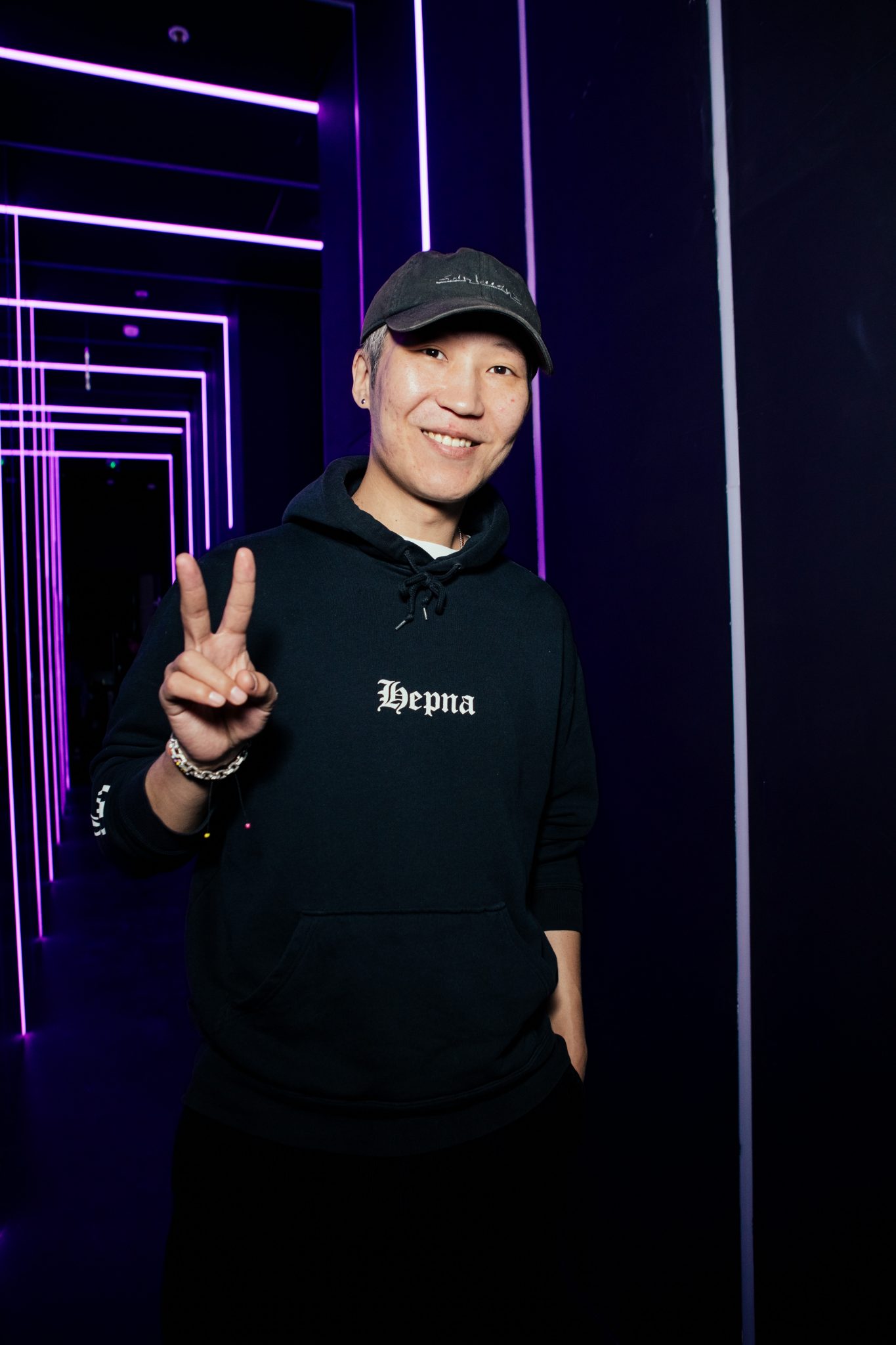 Jony, Баста, Mia Boyka и другие на презентации альбома Эрики Лундмоен «Мирра»