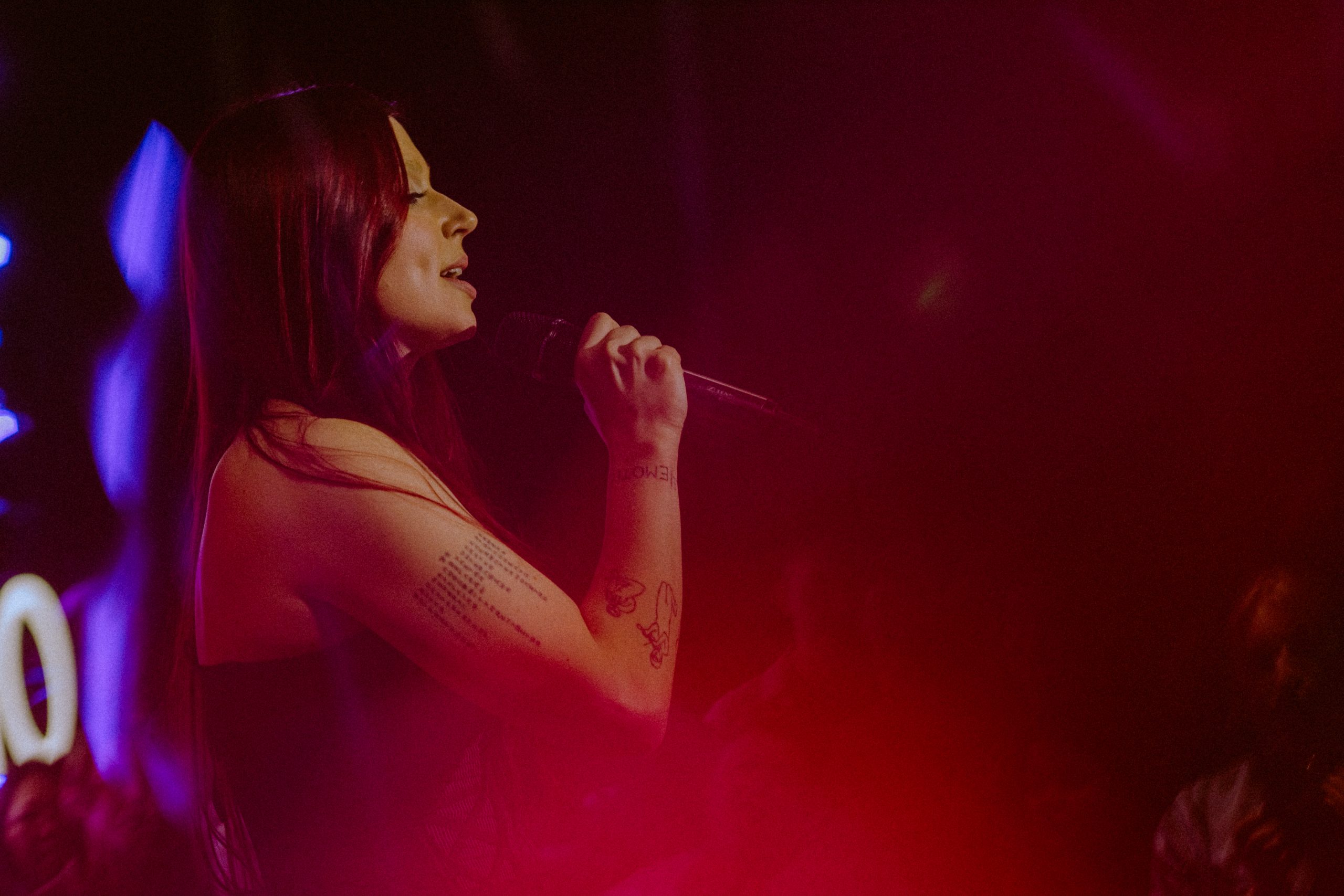 Jony, Баста, Mia Boyka и другие на презентации альбома Эрики Лундмоен «Мирра»